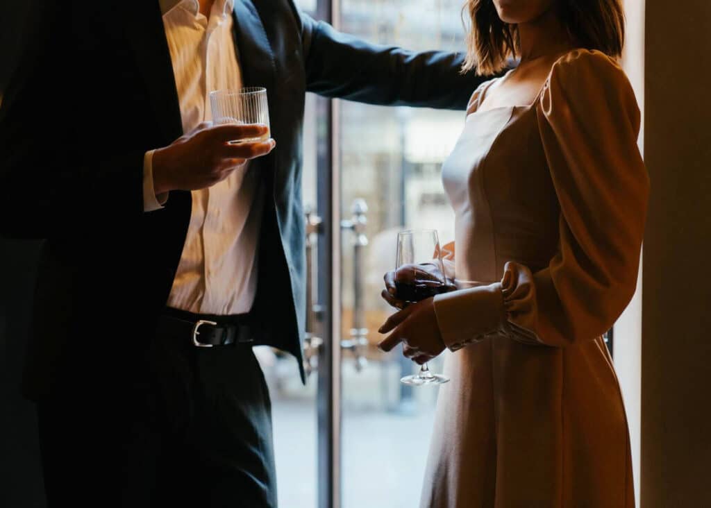 20 Signs a Married Man Cares For You (And What to Do Next) » GoDates