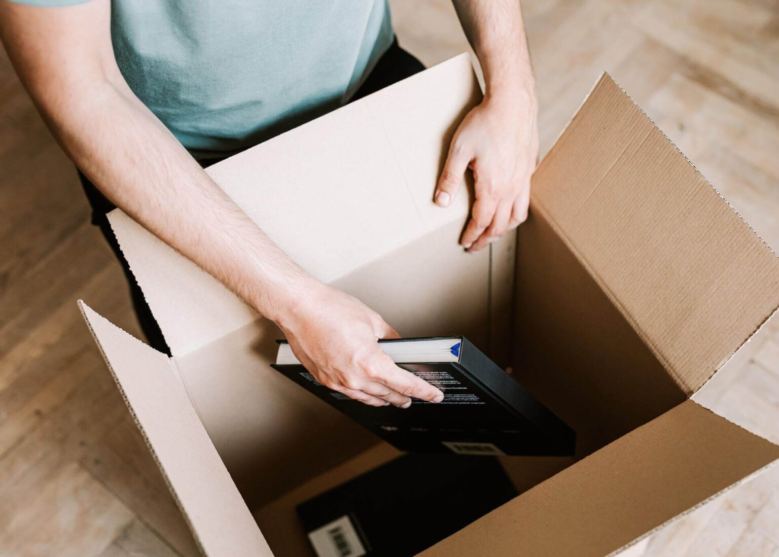 20 Signs He Will Never Come Back » GoDates